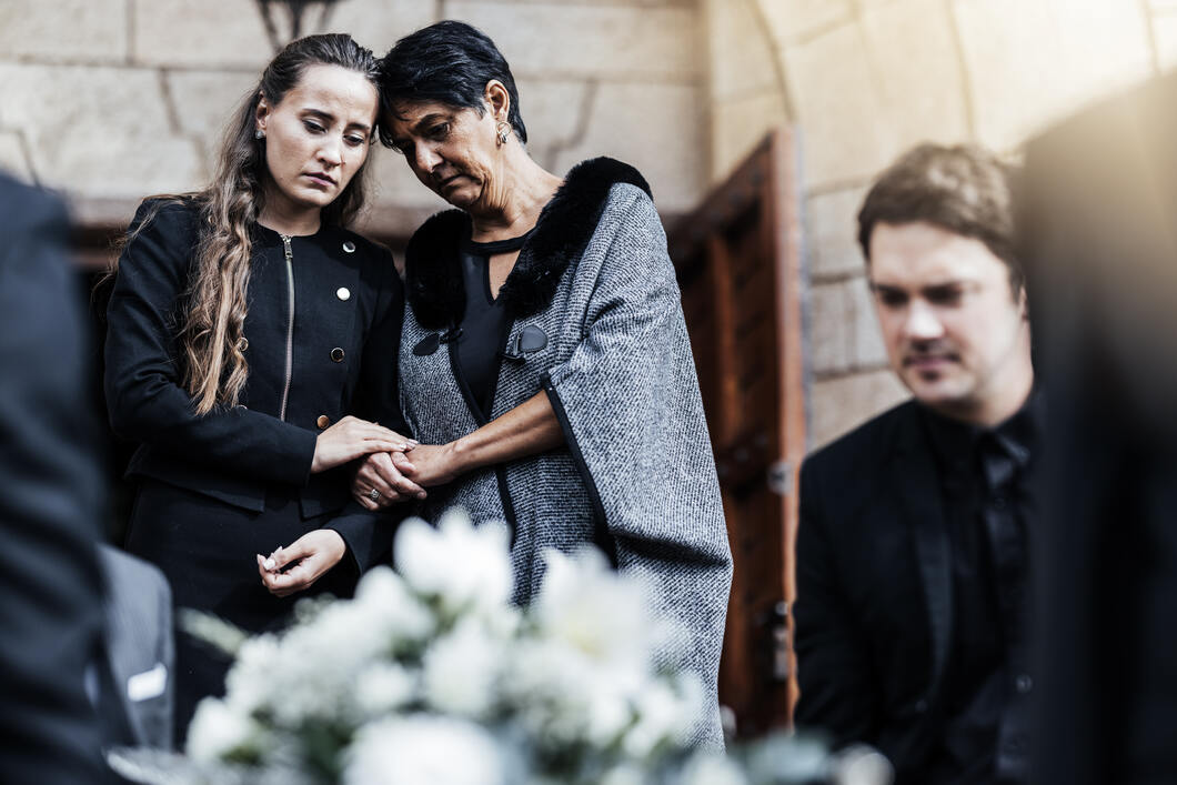 How Memorials and Ceremonies Help with Grief - Legacy Headstones